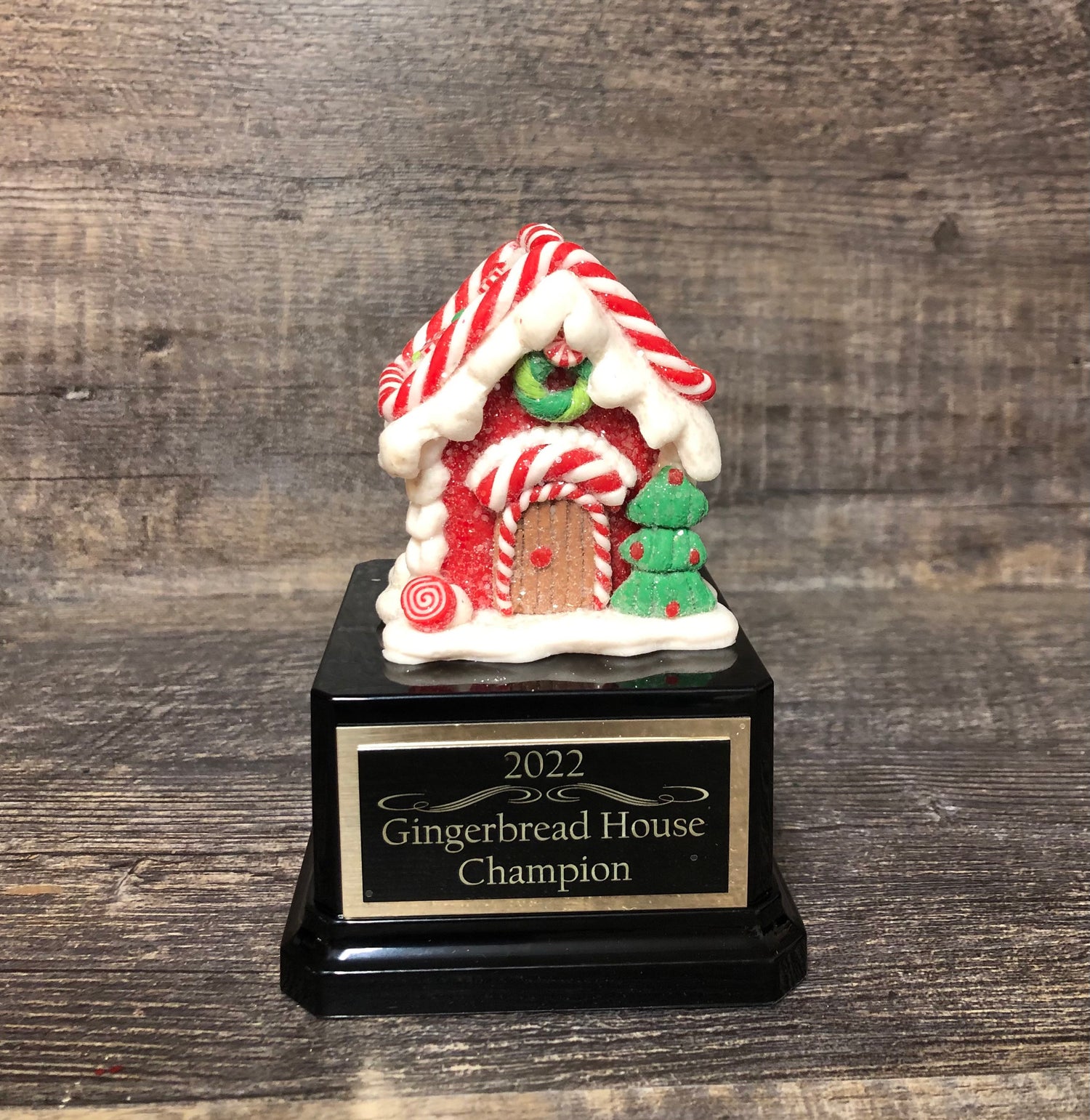 Christmas Trophy Gingerbread House Trophy Set Of 3 Christmas Cookie De ...